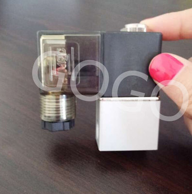 Direct Acting Micro Control Valve , Aluminium Miniature Solenoid Valve Air Compressor Silent Pump Accessories supplier