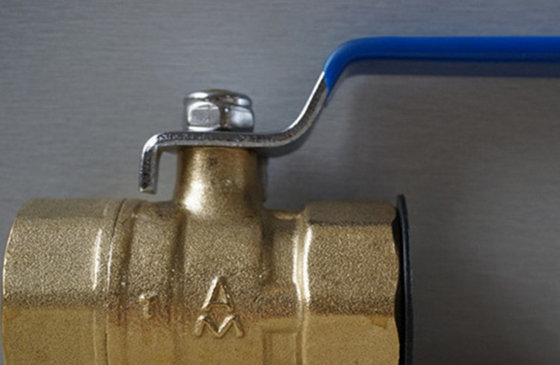 Hydraulic Directional Valves , nickel / chrome Surface  Famale Thread Brass Ball Valve supplier