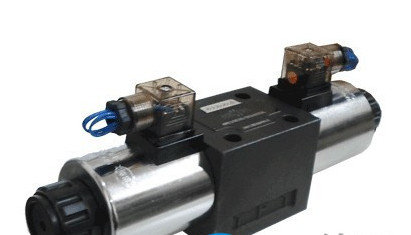 Directional Electric Hydraulic Control Valve 6mm Port Size 80l/Min Flow 315 bar Pressure supplier