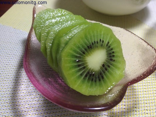 For beverage kiwi fruit powder factory price/fruit powder Kiwi fruit flavor powder