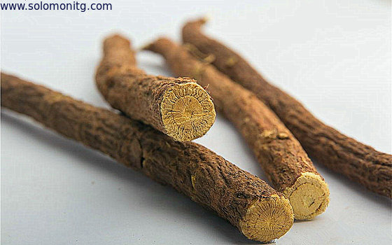 Pure and natural Glycyrrhiza glabara/ licorice root extract powder--Glycyrrhiza uralensis Fisch.