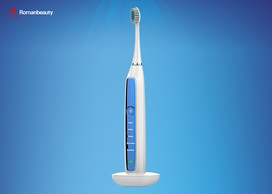 Disposable Electric Toothbrush Portable , Battery Operated Travel Toothbrush