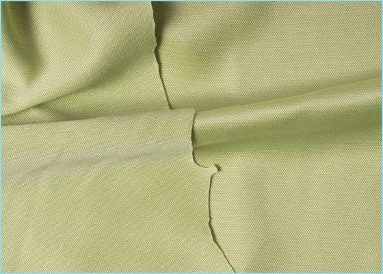 Needle Three Technology Polyester Microfiber Fabric / Durable Plain Dyed Micro Knit Fabric