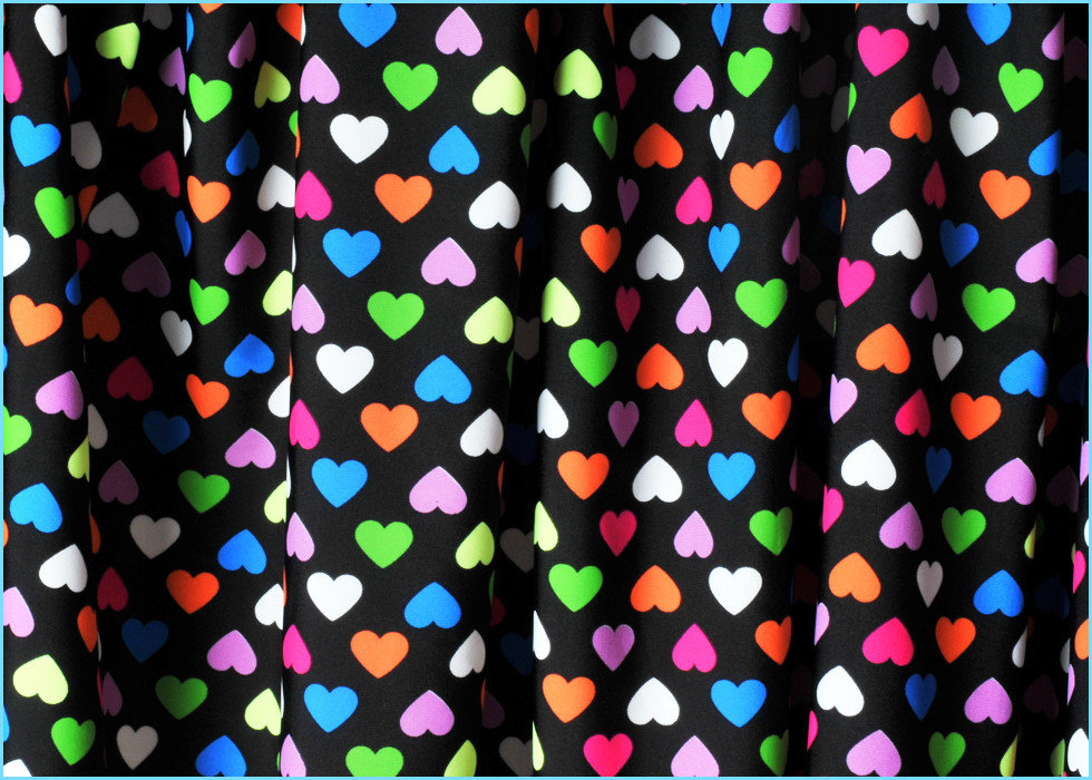Six Color Heart Print Fabric /  Warp Knitted Printed Spandex Fabric  1.5m*220gsm