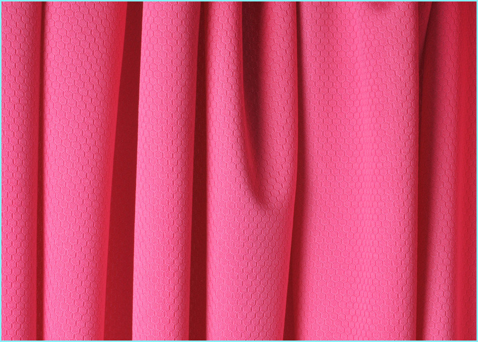 Rose Football Design Dri Fit Fabric / Mesh100 Polyester Knitting Fabric 1.8m * 145gsm