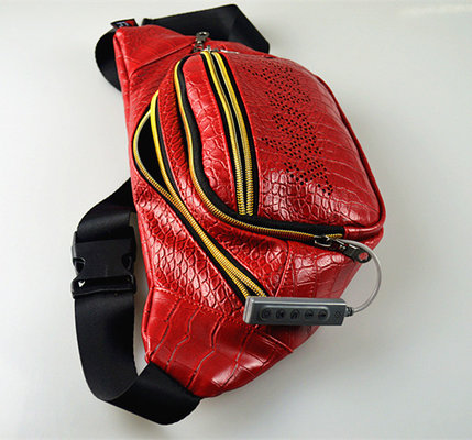 Red Outdoor Waist Pack wireless microphone bluetooth ROHS / SGS CM-02
