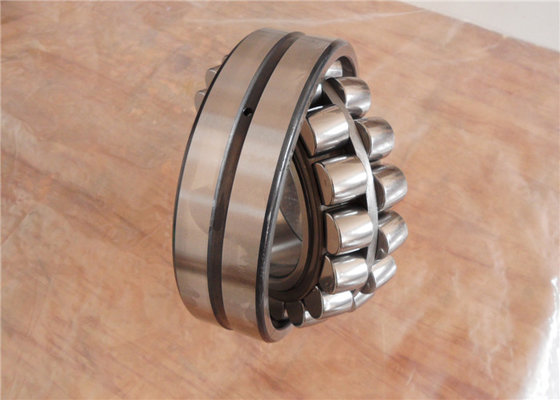  22211 CCW33 Spherical Roller Thrust Bearing Z3V3 For Large Radial Load