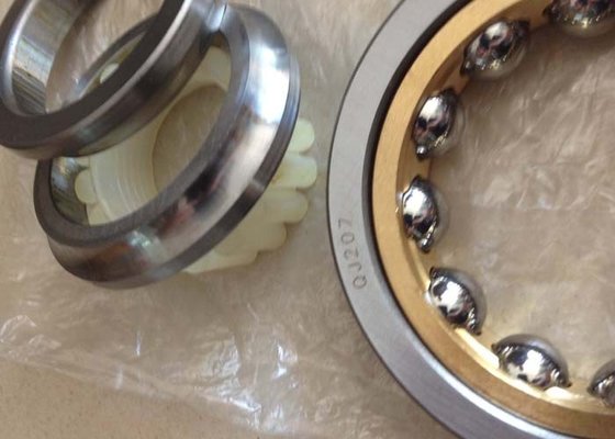 Rodamiento de bolitas angular del contacto de la carga axial del empuje C4 QJ208 ABEC5 para minar