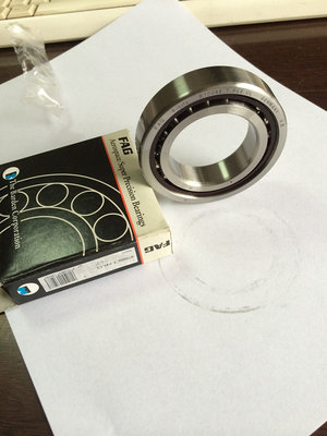 High Speed Angular Contact Ball Bearing Single Row With High Precision 7001