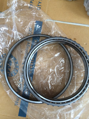 Super Precision Excavator Swing bearing Taper Roller Bearing L45449 / L45410
