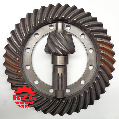 Automotive HINO ratio 8*42 Rear Axle Material 20CrMnTiH Crown And Pinion Gears supplier