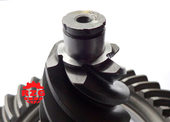 Transmission System Spiral Bevel Gear , Crown Pinion Gear  for MITSUBISHI Rear Axle ratio supplier