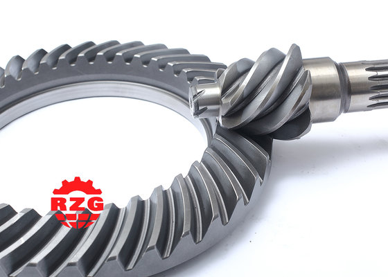 Professional Car EQ Dong Feng Spiral Bevel Gear Rear Axle Ratio 6*38 supplier