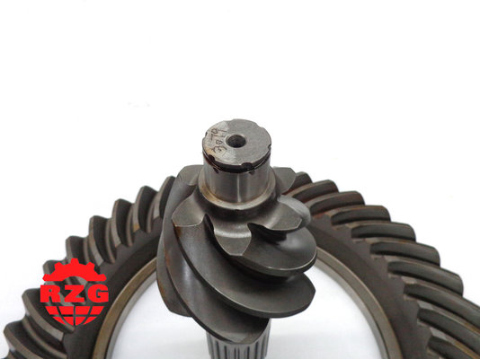 High Performance Helical Gear Gear , ISUZU Transmission Spiral Bevel Gearbox supplier