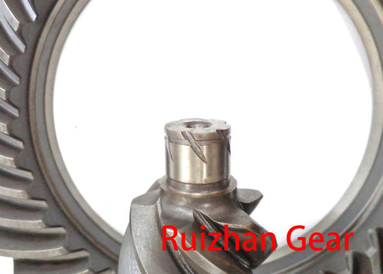 58~62 HRC Hardness 20CrMnTiH spiral bevel gear for ISUZU NPR OEM 8-97023-639 10KG supplier