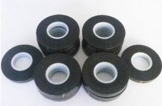 Various Color High Temperature Conveyor Belt For Long Transportion