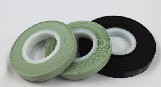 Various Color High Temperature Conveyor Belt For Long Transportion
