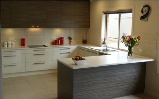 China Wood grain MFC kitchen cabinet supplier