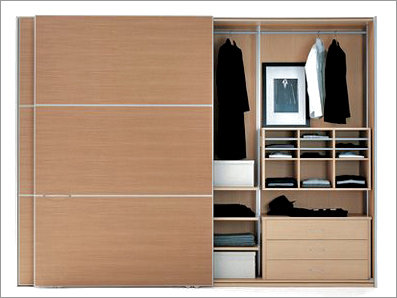 China wood grain MFC wardrobe supplier