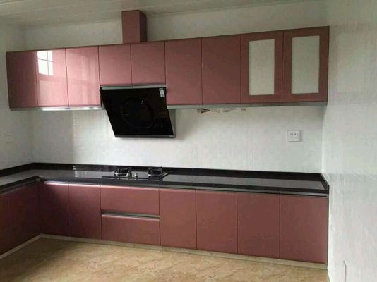 China High glossy lacquer kitchen cabinet,Project kitchen cabinet，Purple MDF door panel supplier
