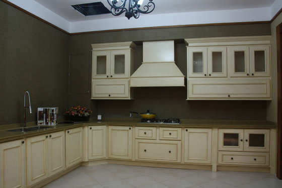 China Shaker solid wood kitchen cabinet,Maple solid wood,China kitchen cabinet supplier