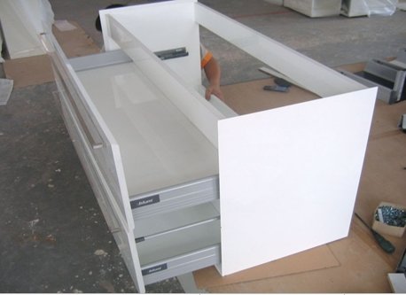 High glossy furniture,pure white lacquer bathroom cabinet,MDF Luxury bathroom cabinet supplier
