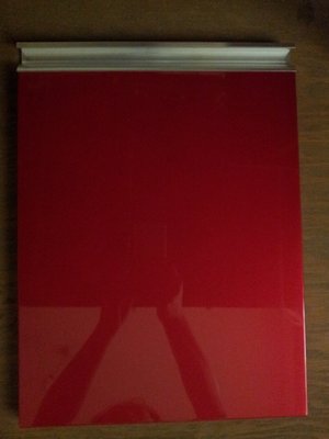 Alum handle kitchen cabinet door,Red color cabinet door,MDF kitchen cabinet door supplier