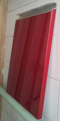 Alum handle kitchen cabinet door,Red color cabinet door,MDF kitchen cabinet door supplier