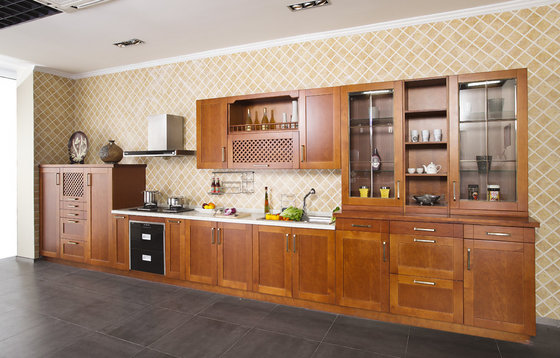 Maple solid wood kitchen cabinet set supplier