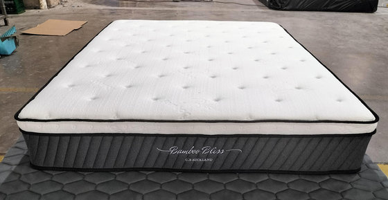Comfort Knitting fabric king queen full single size waved foam pocket spring mattress