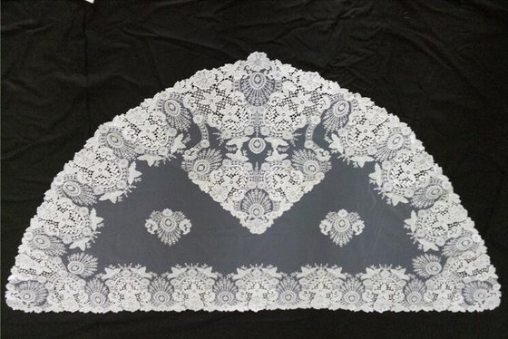 White Noble Spanish style veil mantilla Catholic church chapel scarf lace Veil