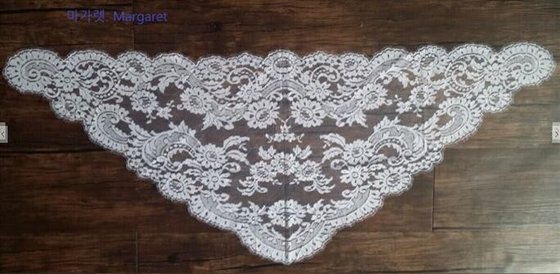Spanish style lace veil mantilla Catholic church chapel scarf lace Mass latin L