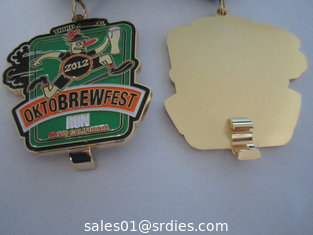 China Exquisite painted claw bottle opener keyring, designer alloy claw bottle opener key chain, supplier