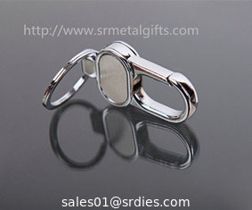 China Where to find heavy duty metal keychains?China silver metal heavy duty snap hook key ring, supplier