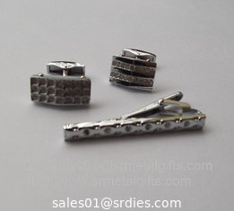 China Rhinestone wedge tie clip and cufflink set, custom made Czech stone tie clip and cufflink, supplier