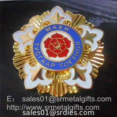 China Deluxe gold plated enamel paint pin badge, graded enamel lapel pin with butterfly clutch, supplier
