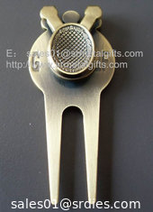 China Antique brass golf pitchmark repairer, affordable metal golf divot tool gold pitchforks, supplier