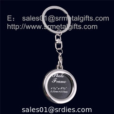 China Round metal photo frame key ring, round shape picture locket keychains, supplier