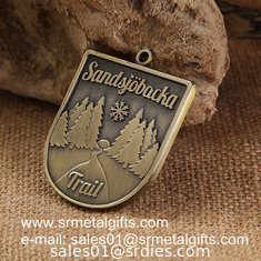 China Vintage brass metal engraved medals, tailored antique brass metal medallions supplier