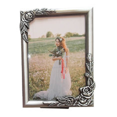 China Antique Pewter Plated Sturdy Alloy emboss Rose Photo Frame 5x7 inch supplier