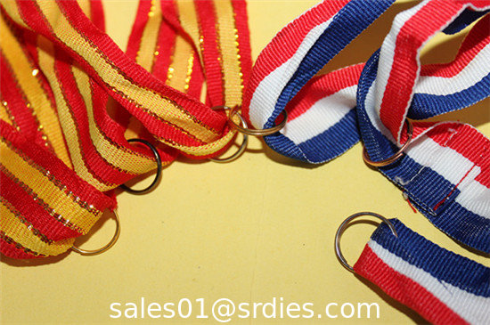 Designer Kids sports souvenir medals,custom kids commemorative medals for run swim events, supplier