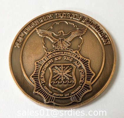 Gold plated commemorative coin with paint design,China factory for metal anniversary coins supplier
