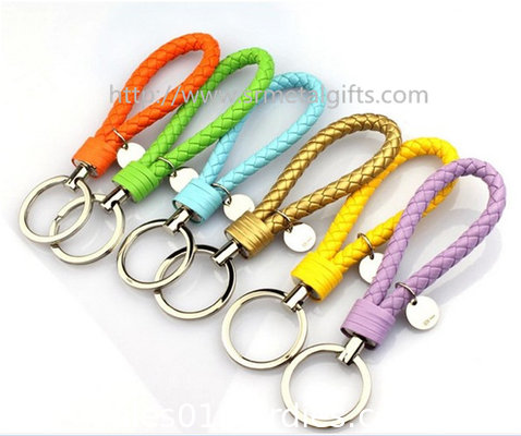 Premium metal Eiffel Tower keychains, chrome Tour Eiffel key ring souvenirs small quantity supplier