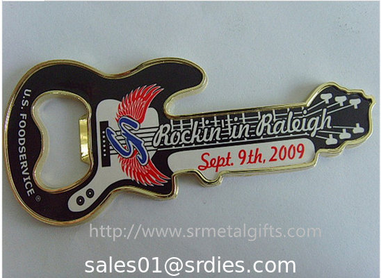 Epoxy printed car shape metal bottle openers, cheap personalized designer bottle openers, supplier