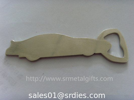 Cheap engraved logo beer bottle shaped bottle opener, zinc alloy, China factory, supplier