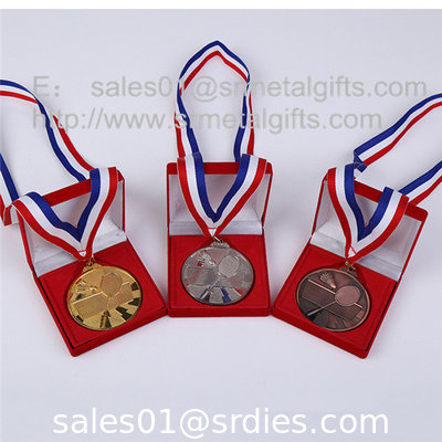 Premium gift box packaged gold / silver sports medal with ribbon lanyards, supplier