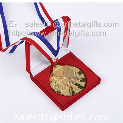 Premium gift box packaged gold / silver sports medal with ribbon lanyards, supplier
