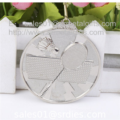 Silver blank badminton medals, a great source for metal blank sport games medals, supplier