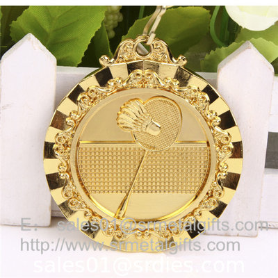 Gold plated metal race medals with ribbon, personalized metal race prizing medallion, supplier