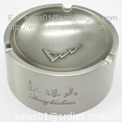Custom made designer metal cigarette ashtrays for collecting cigar ashes, supplier